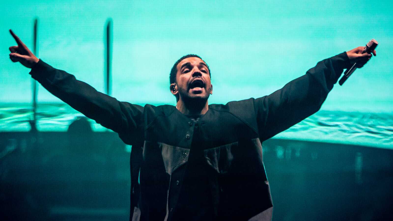 Drake Wallpapers (57 images) - WallpaperCat