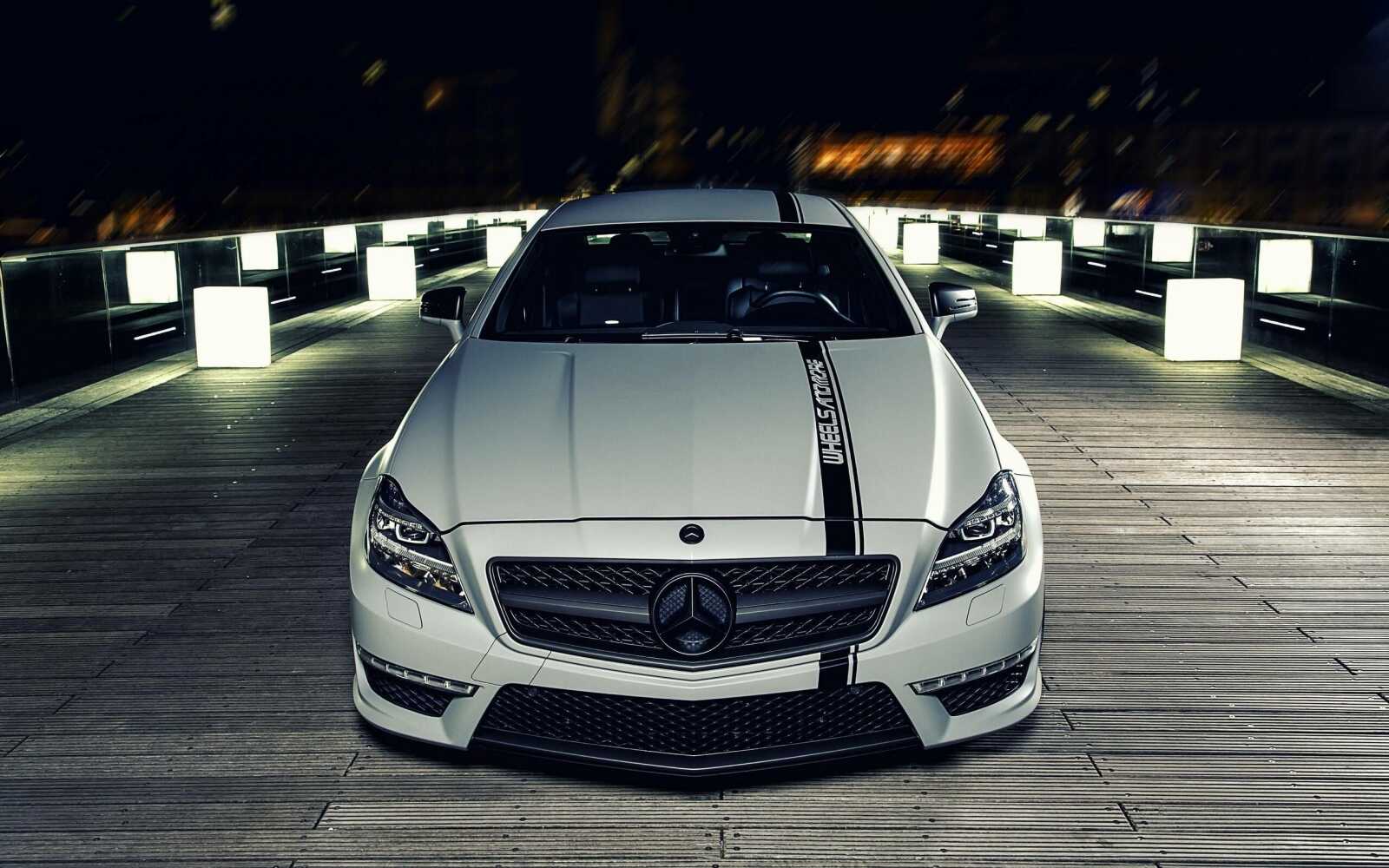 Mercedes-Benz Wallpapers (117 images) - WallpaperCat