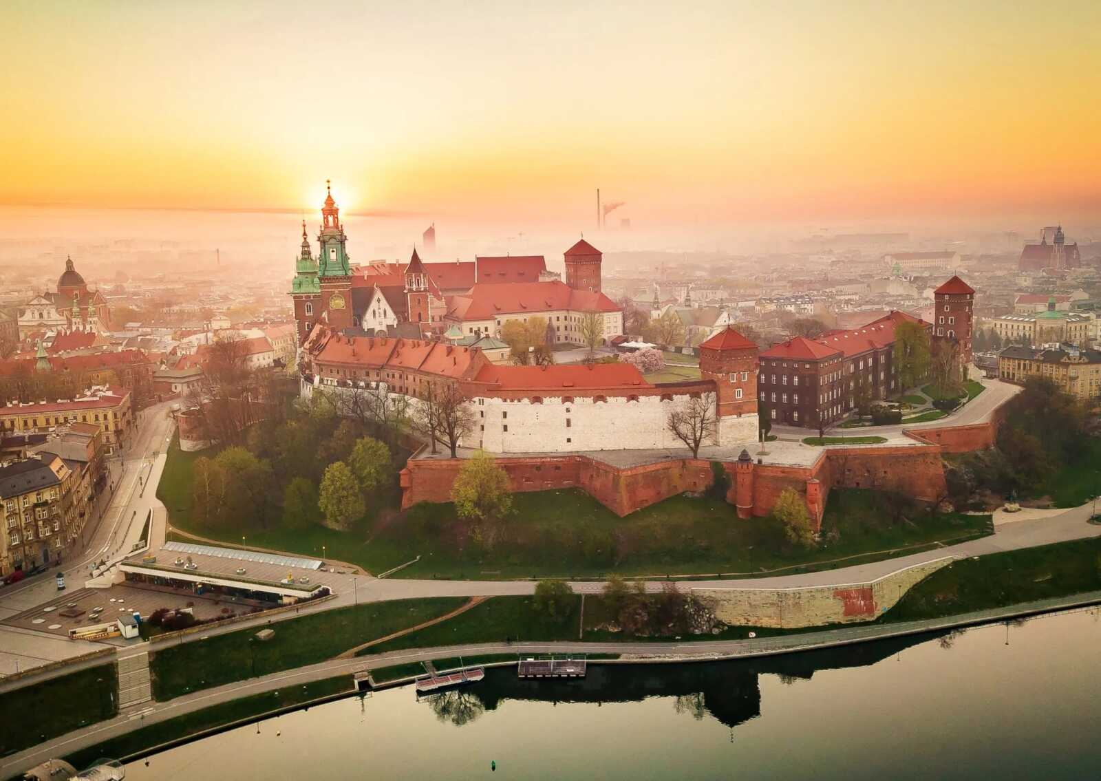 Poland Wallpapers (47 images) - WallpaperCat