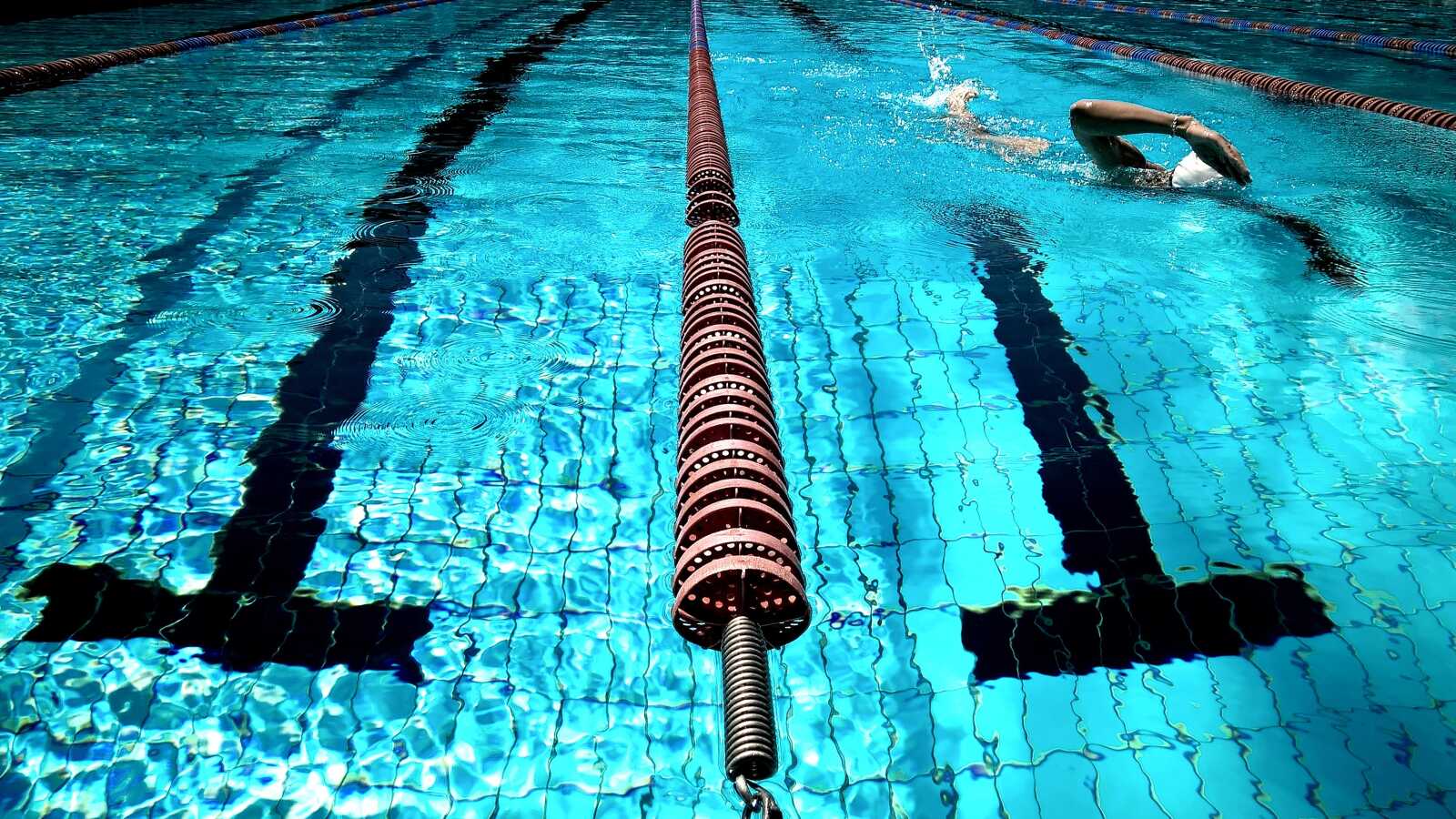 Swimming Wallpapers (43 images) - WallpaperCat