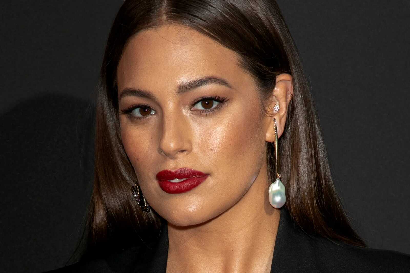 Ashley Graham Wallpapers (92 images) - WallpaperCat