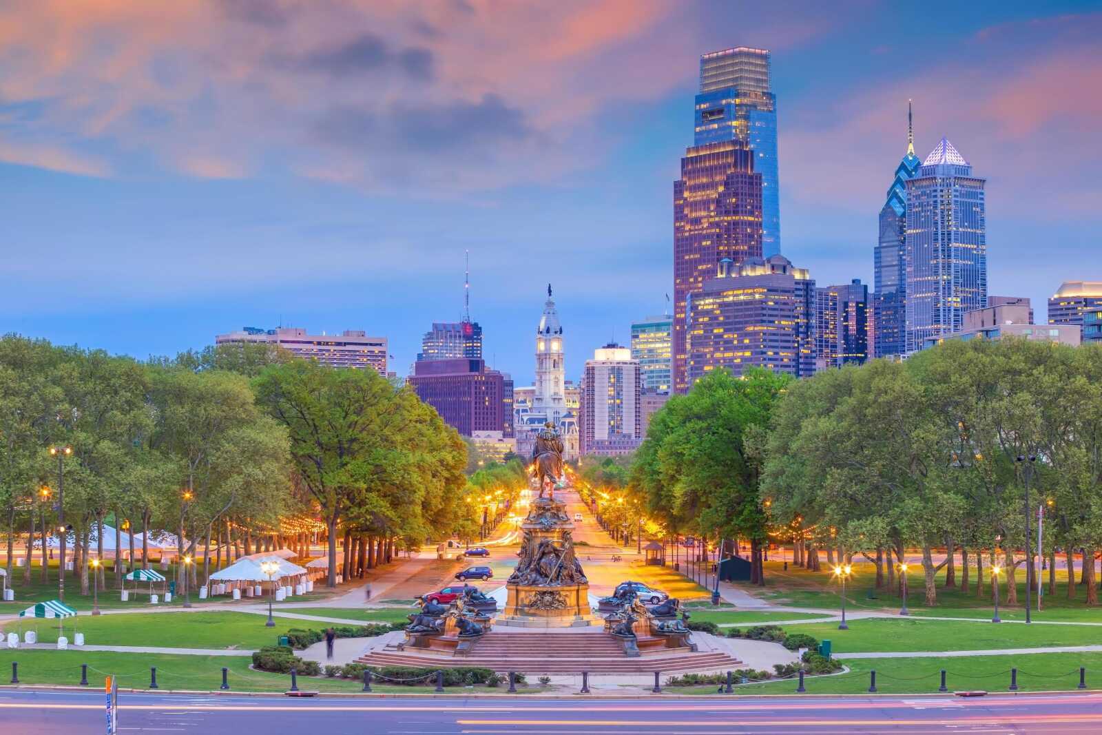 Philadelphia Skyline Wallpapers (45 images) - WallpaperCat