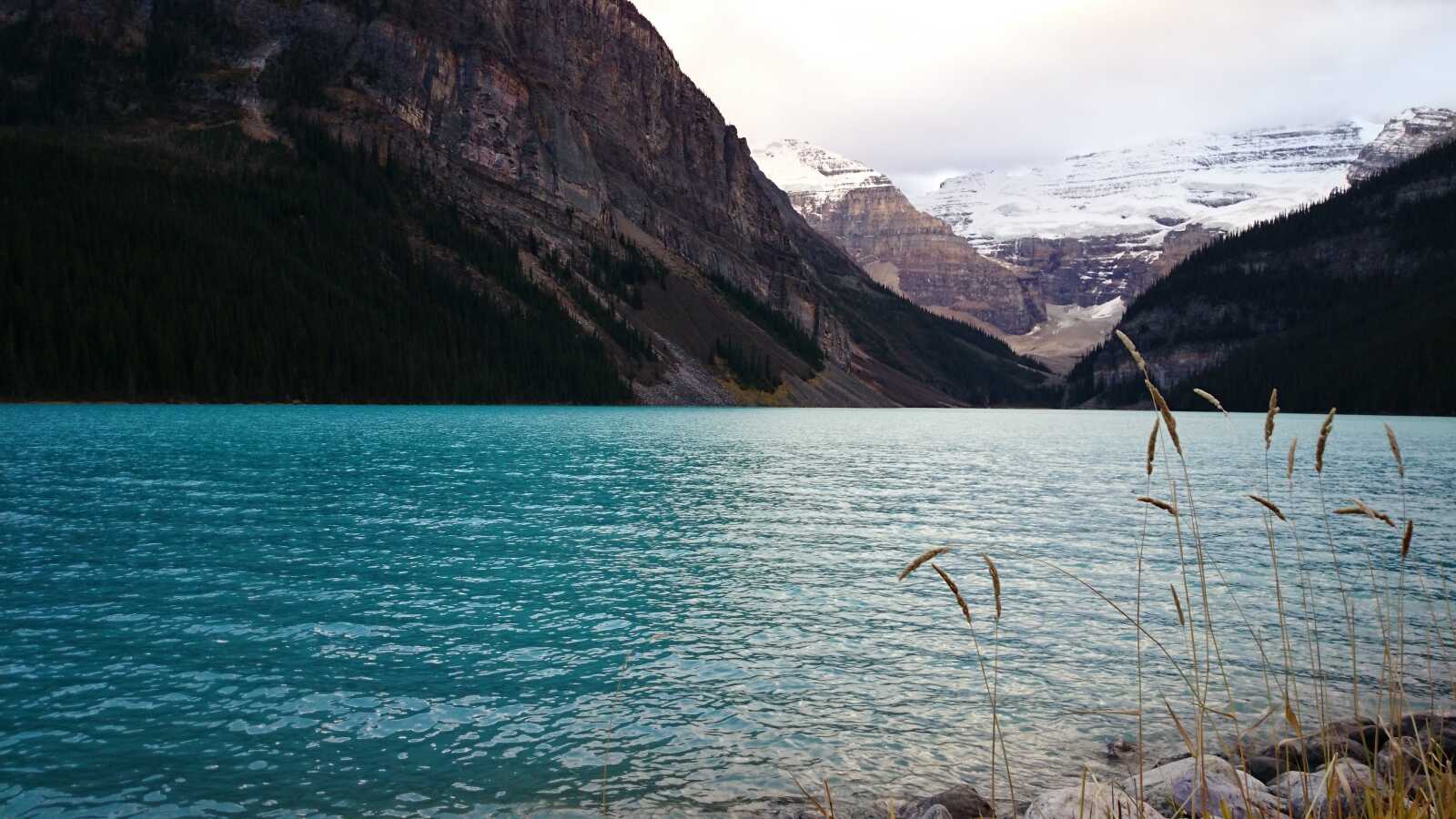 Lake Louise Wallpapers (114 images) - WallpaperCat