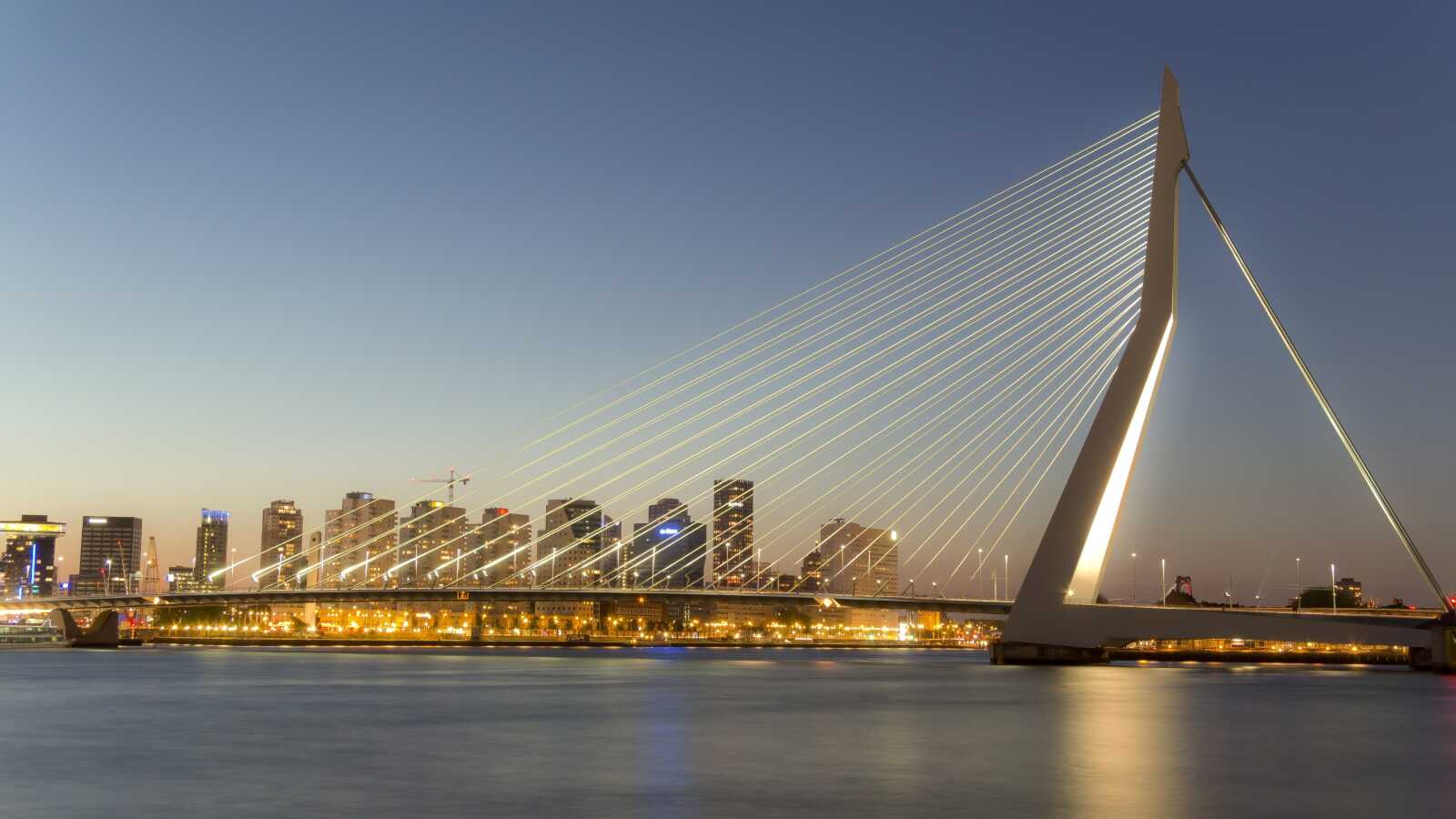Rotterdam Skyline Wallpapers (33 images) - WallpaperCat