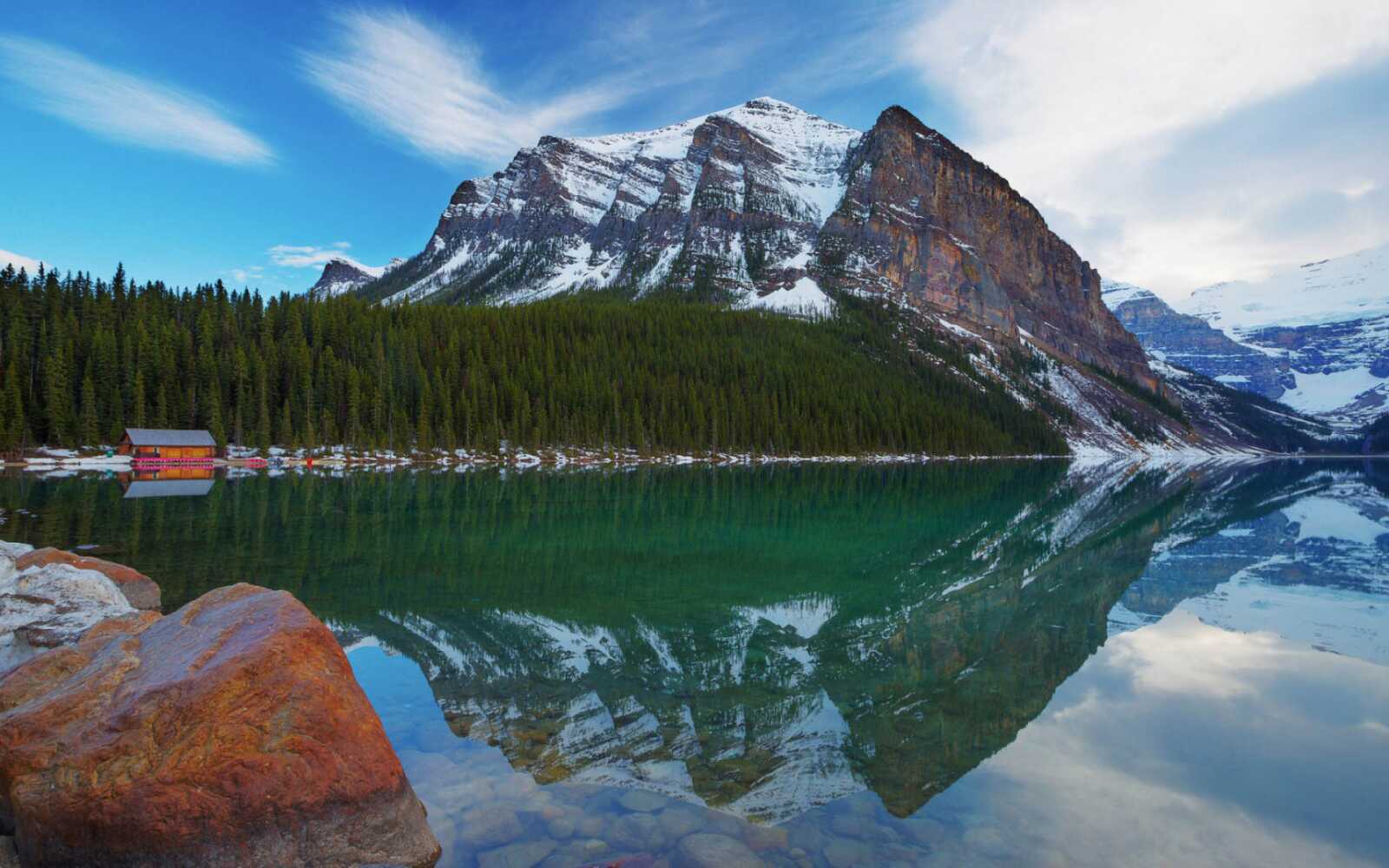Lake Louise Wallpapers (114 images) - WallpaperCat