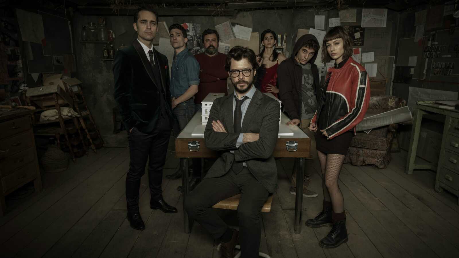 Money Heist Wallpapers (36 images) - WallpaperCat