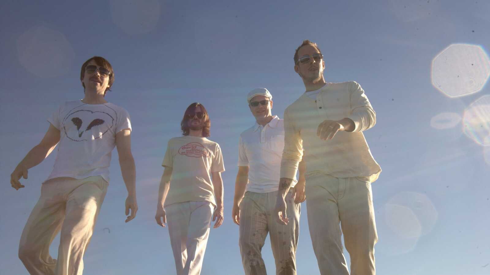 Weezer Wallpapers (32 images) - WallpaperCat