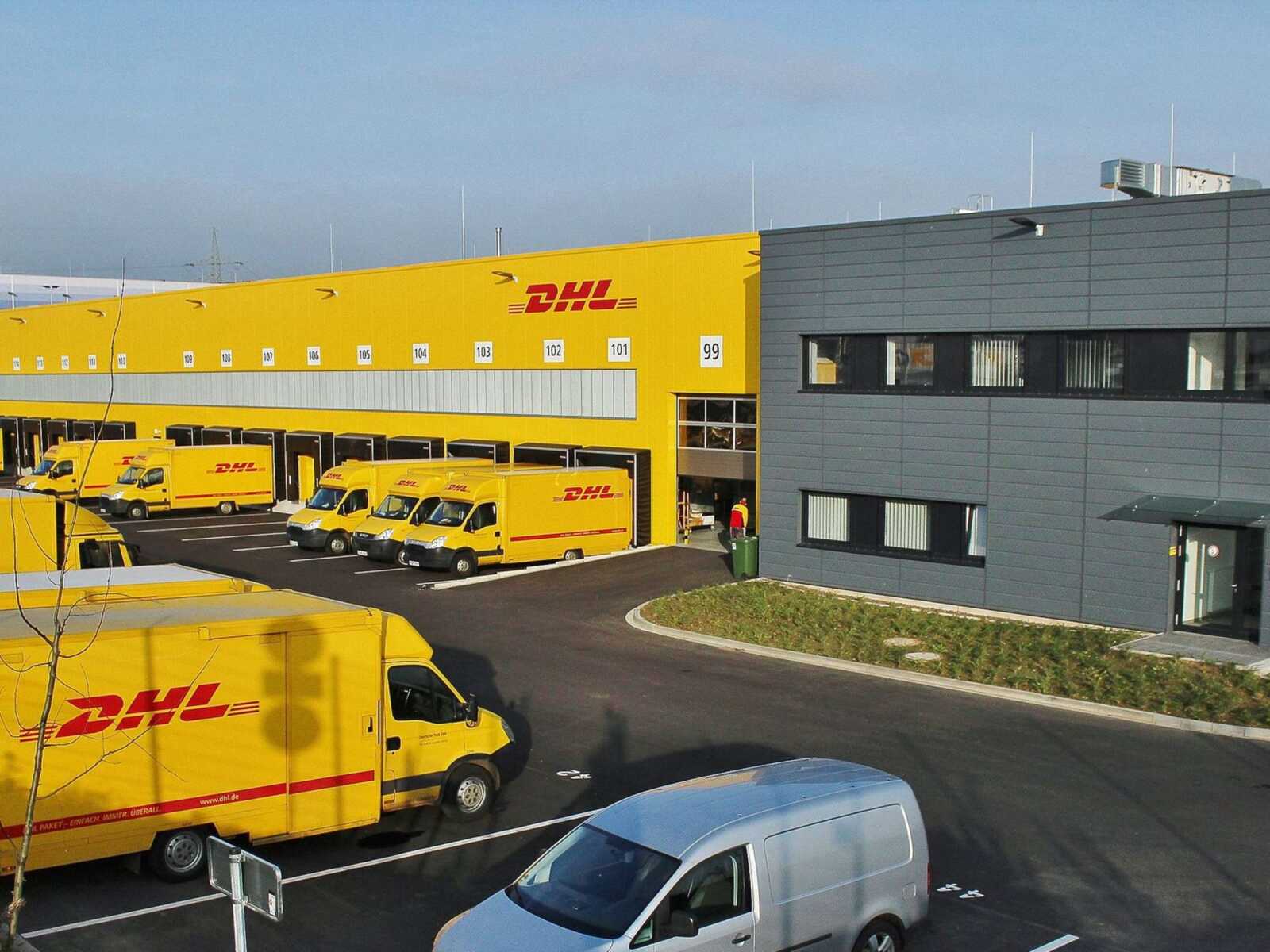 DHL Wallpapers (39 images) - WallpaperCat