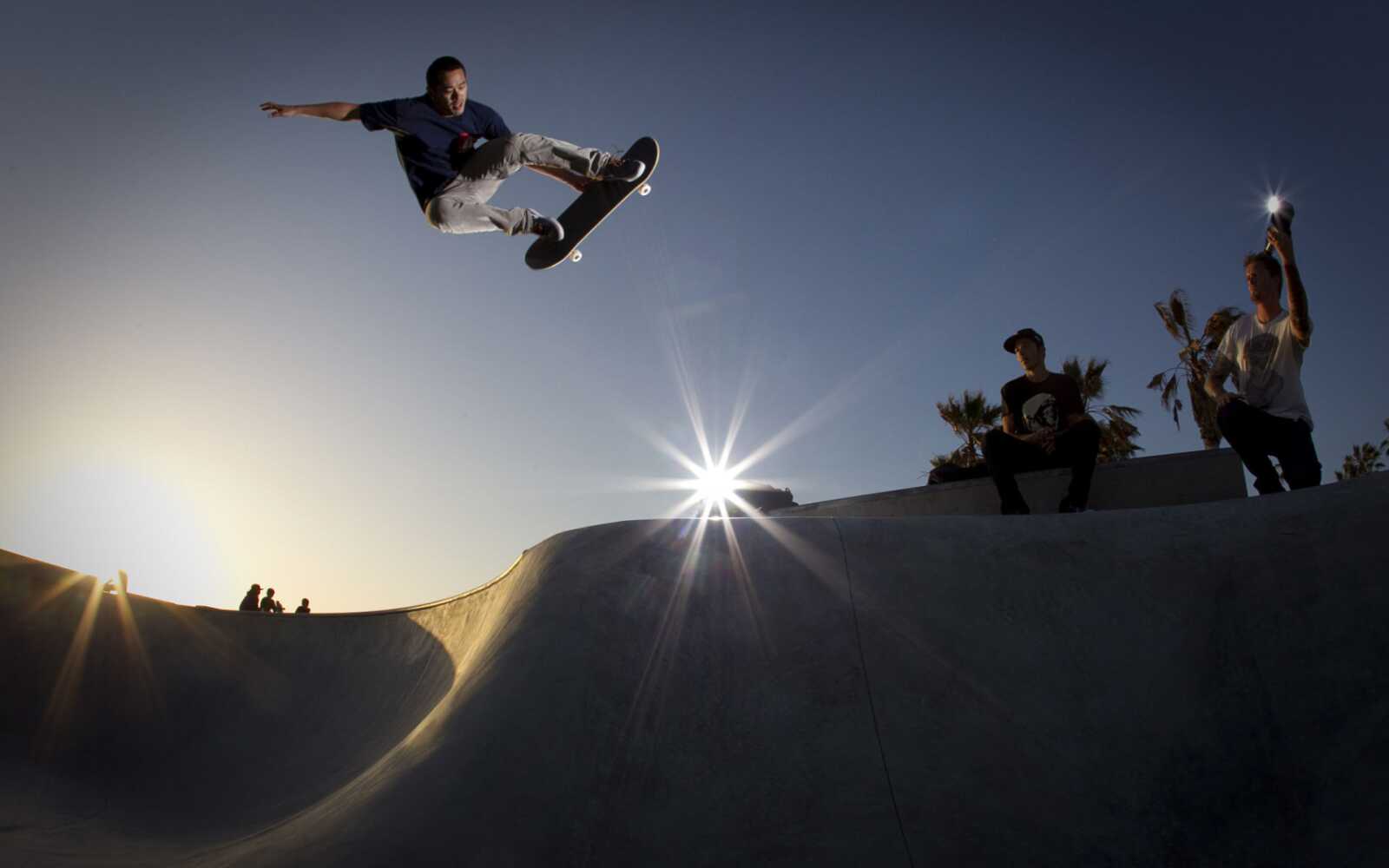 Skateboarding Wallpapers (45 images) - WallpaperCat