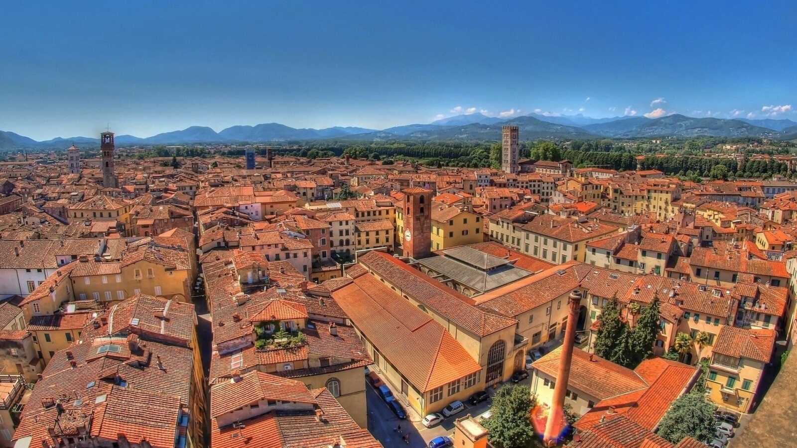 Lucca (Italy) Wallpapers (29 images) - WallpaperCat