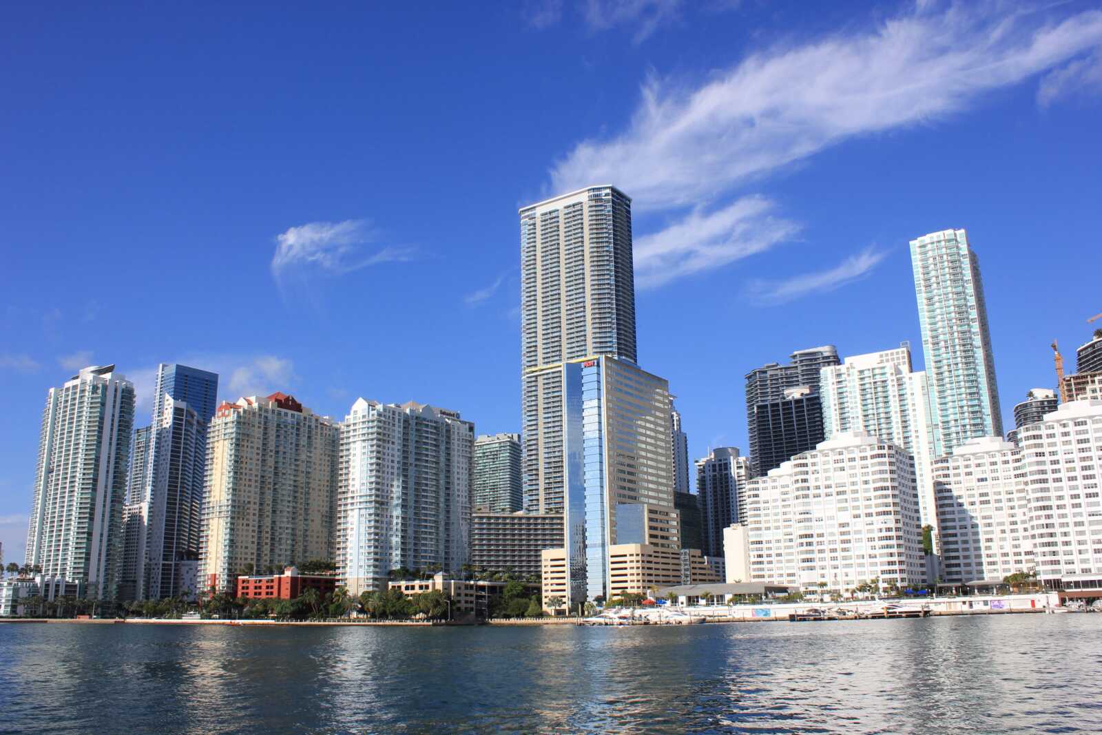 Miami Beach Skyline Wallpapers (28 images) - WallpaperCat