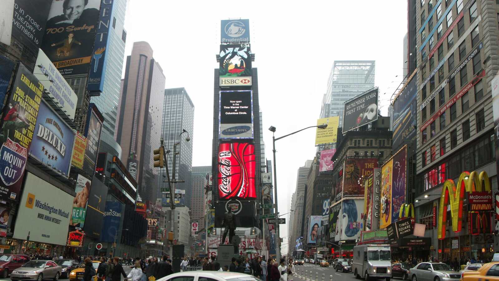 Times Square Wallpapers (59 images) - WallpaperCat