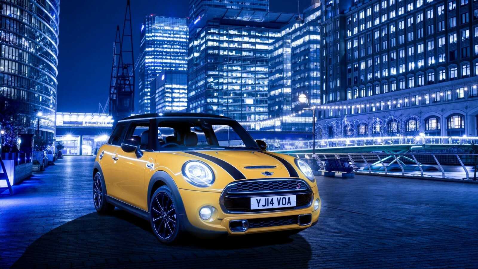 MINI Cooper Wallpapers (78 images) - WallpaperCat