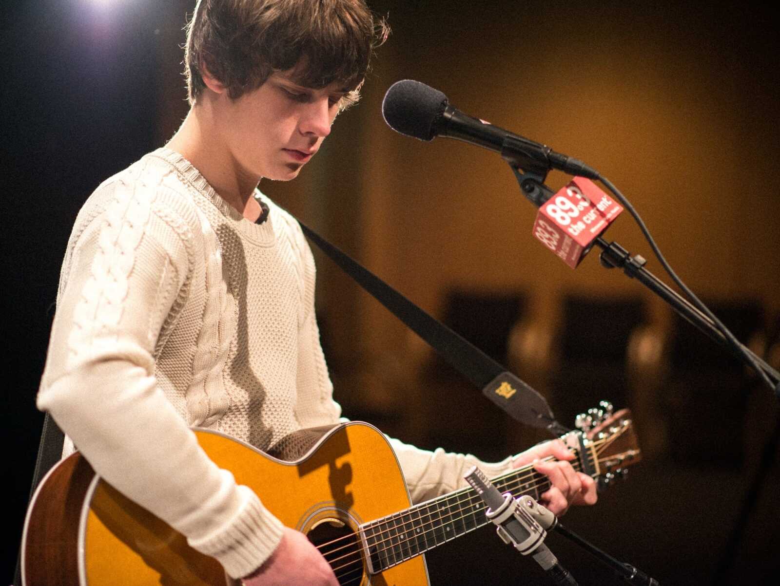 Jake Bugg Wallpapers (29 images) - WallpaperCat