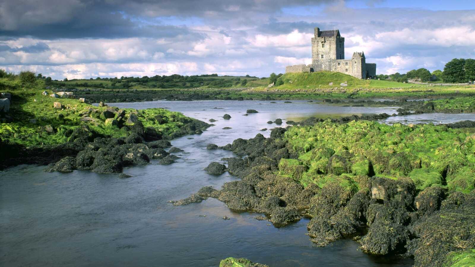 Ireland Wallpapers (41 images) - WallpaperCat