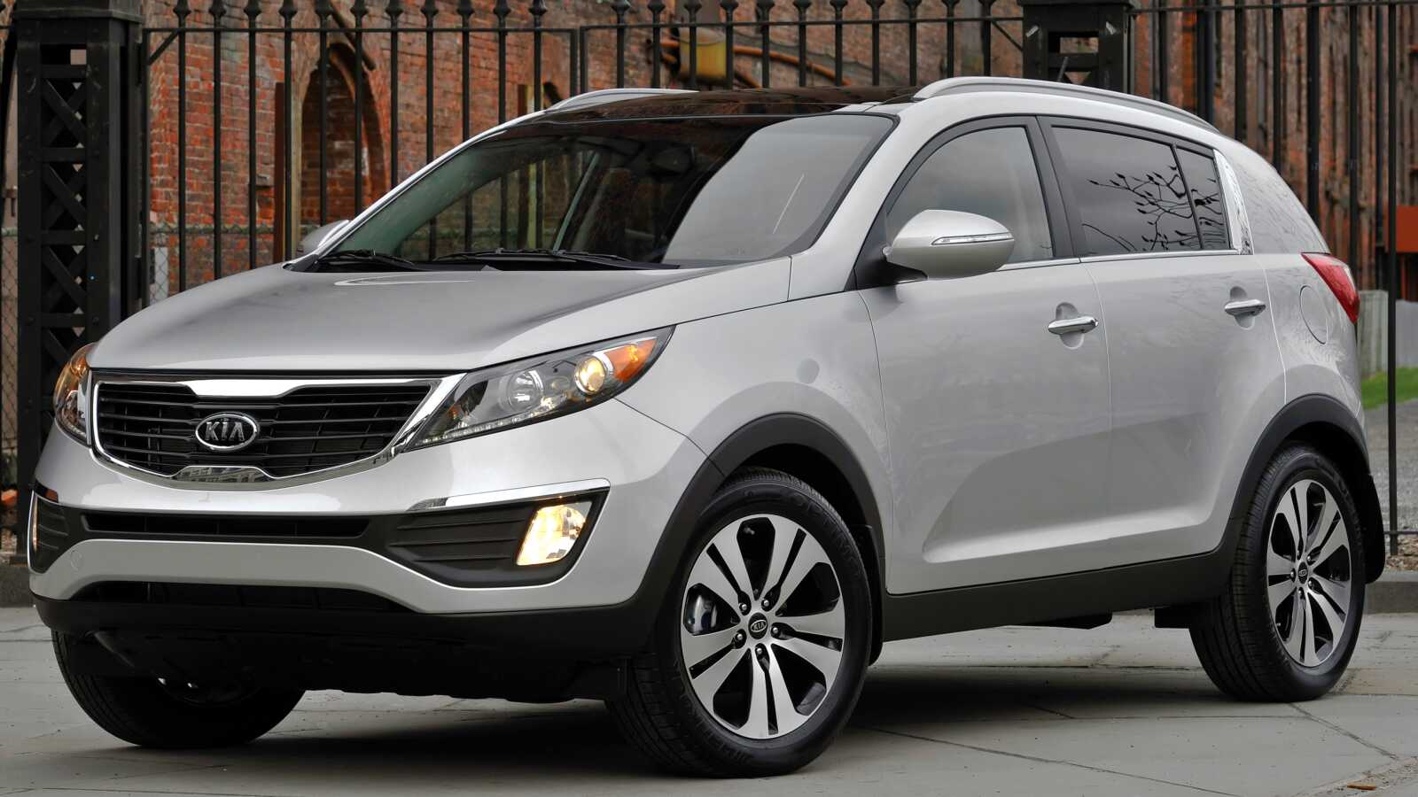 Kia Sportage Wallpapers (54 images) - WallpaperCat