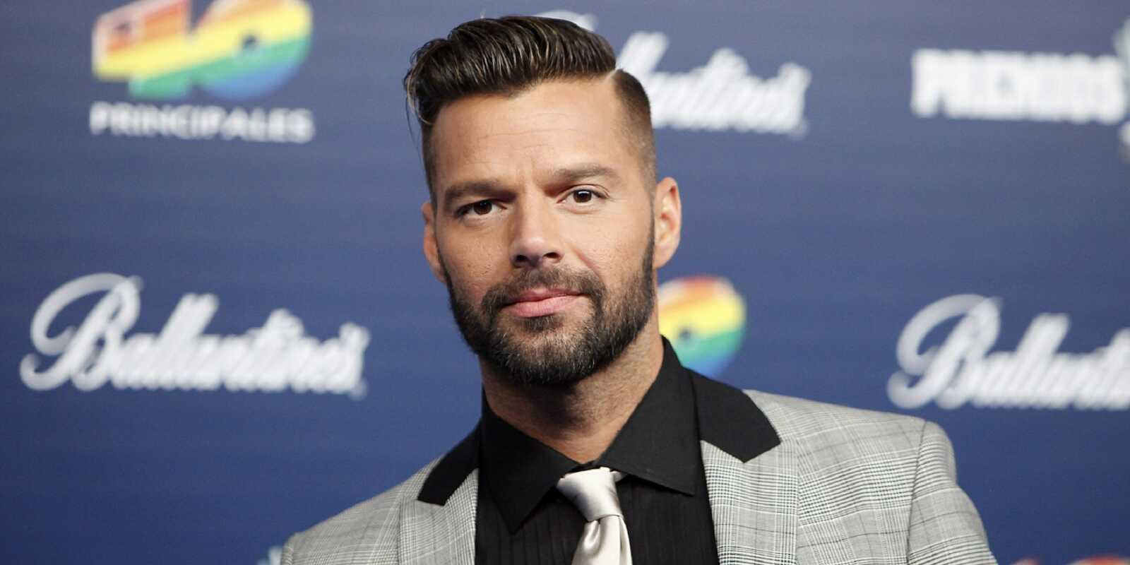 Ricky Martin Wallpapers (35 images) - WallpaperCat