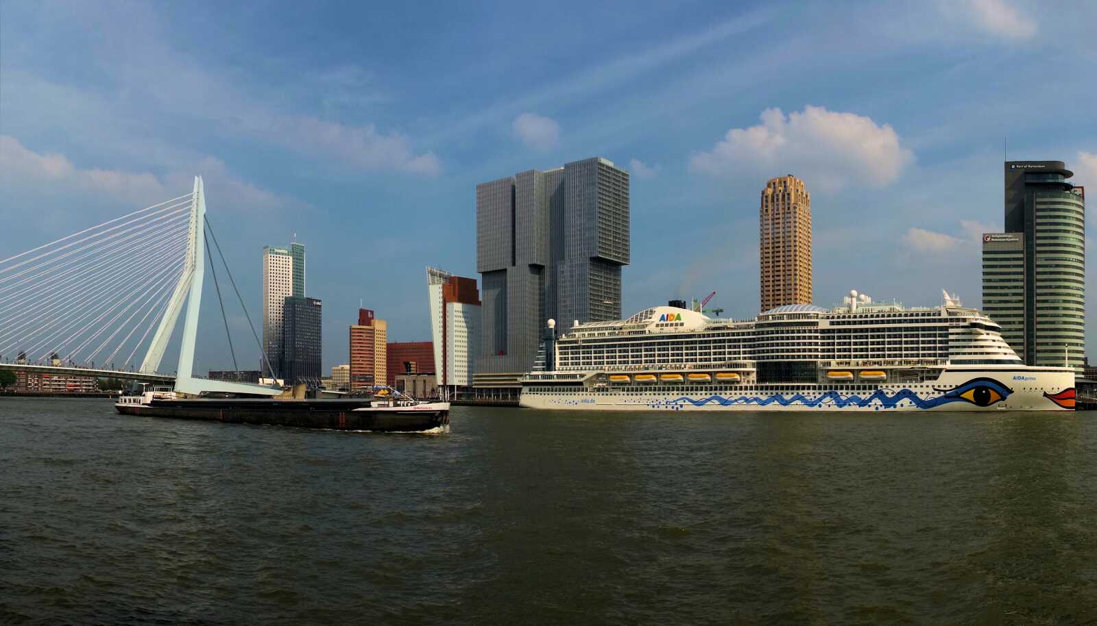 Rotterdam Skyline Wallpapers (33 images) - WallpaperCat
