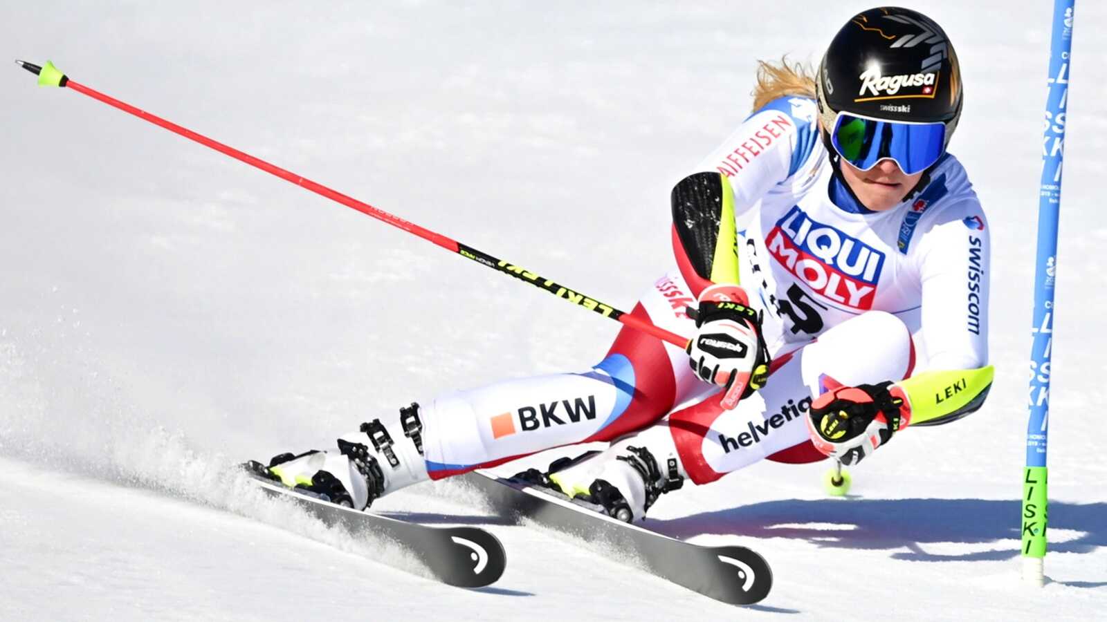 Lara Gut-Behrami Wallpapers (42 images) - WallpaperCat