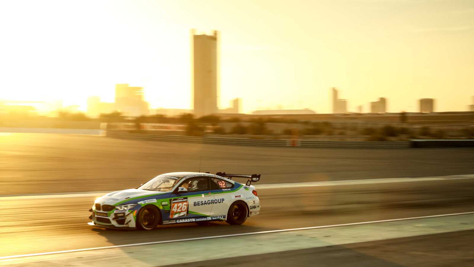 Race Track Wallpapers (68 images) - WallpaperCat