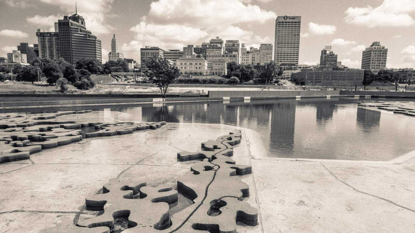 Memphis Skyline Wallpapers (18 images) - WallpaperCat