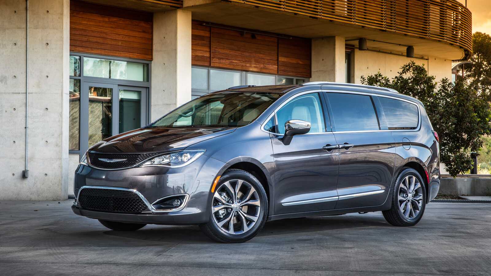 Chrysler Pacifica Wallpapers (62 images) - WallpaperCat