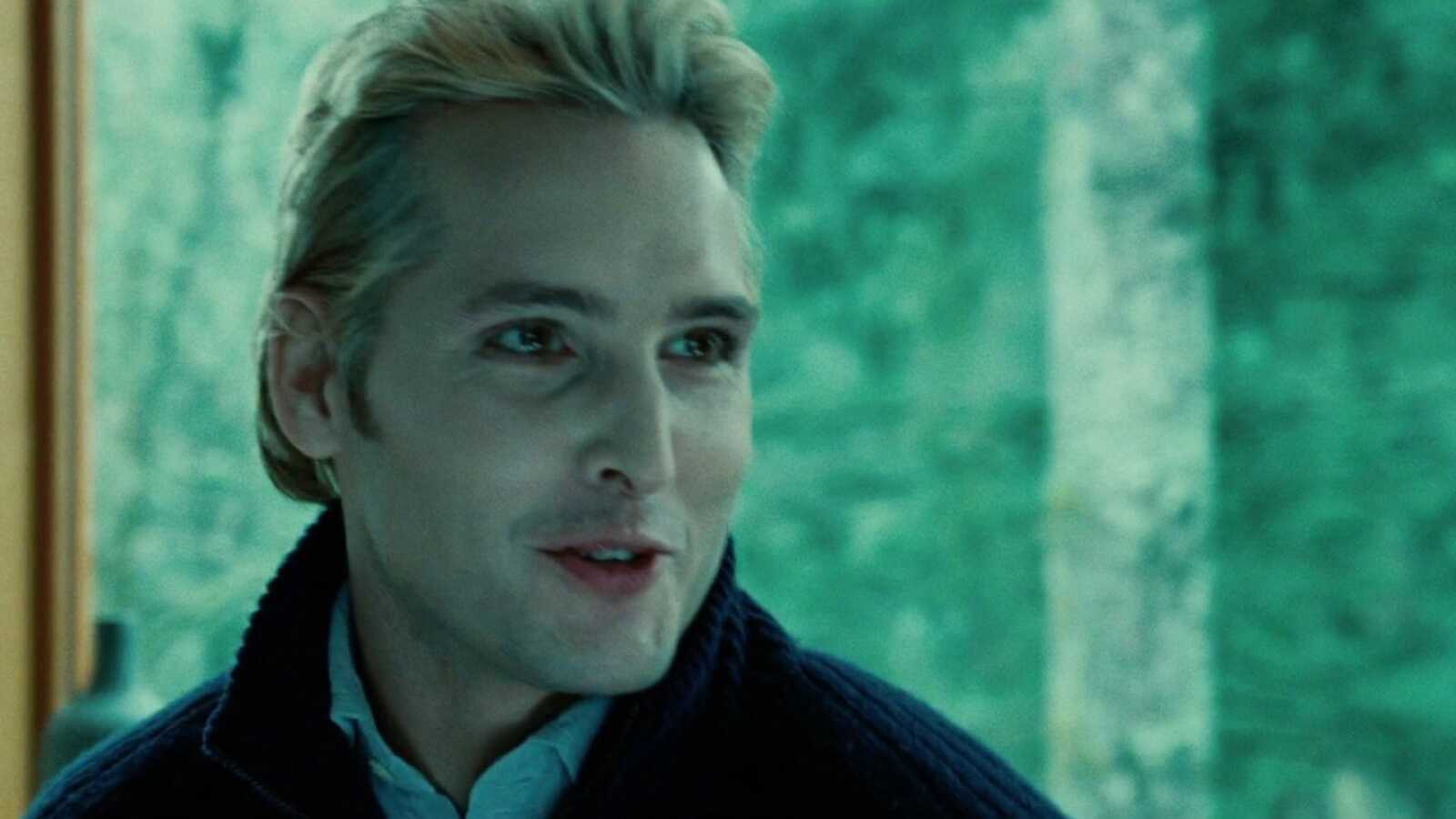 Carlisle Cullen (Twilight) Wallpapers (8 images) - WallpaperCat