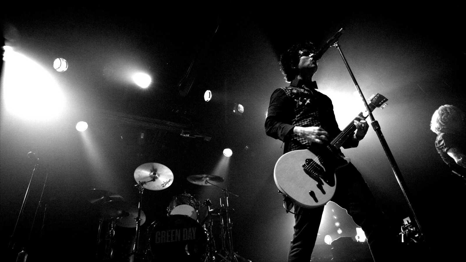 Green Day (Band) Wallpapers (43 images) - WallpaperCat