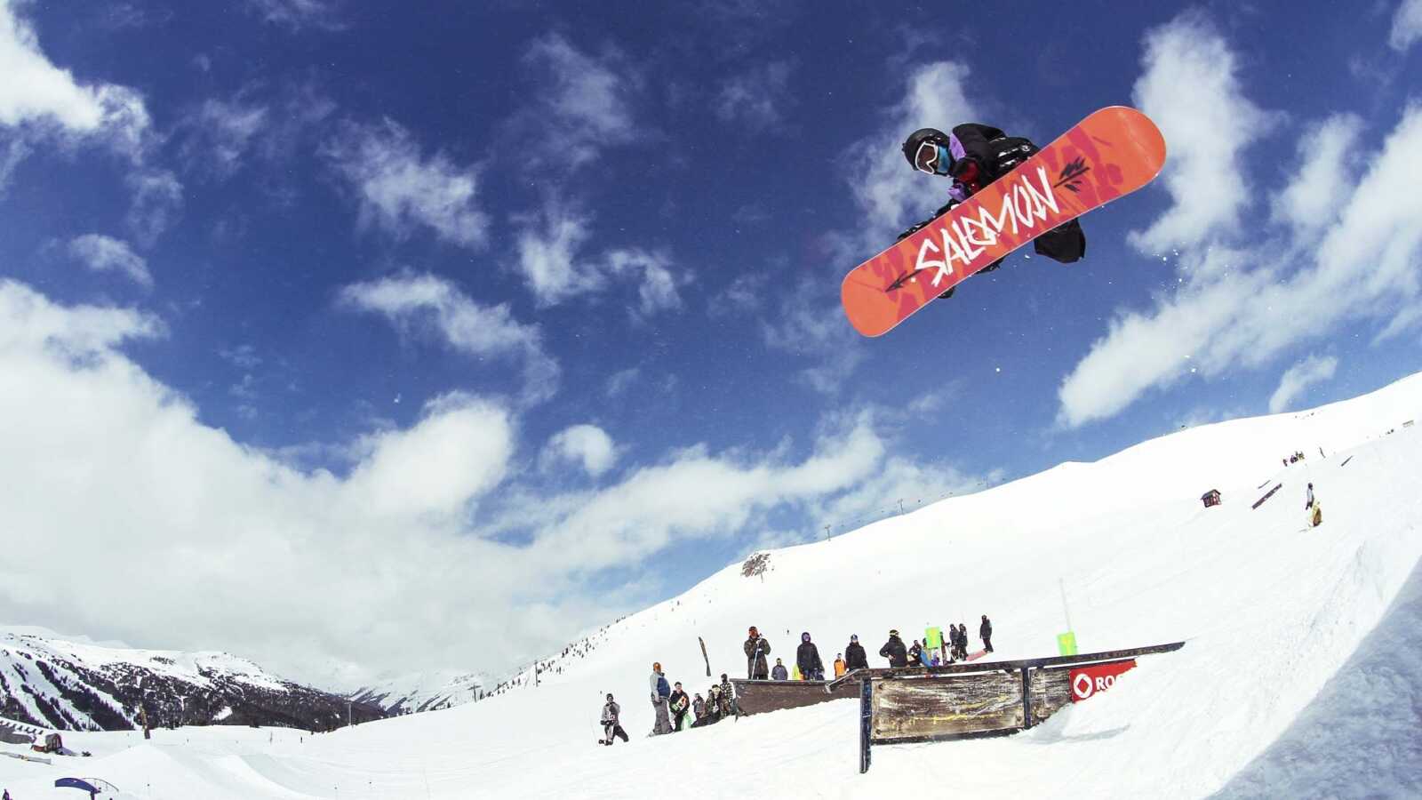 Snowboarding Wallpapers (47 images) - WallpaperCat