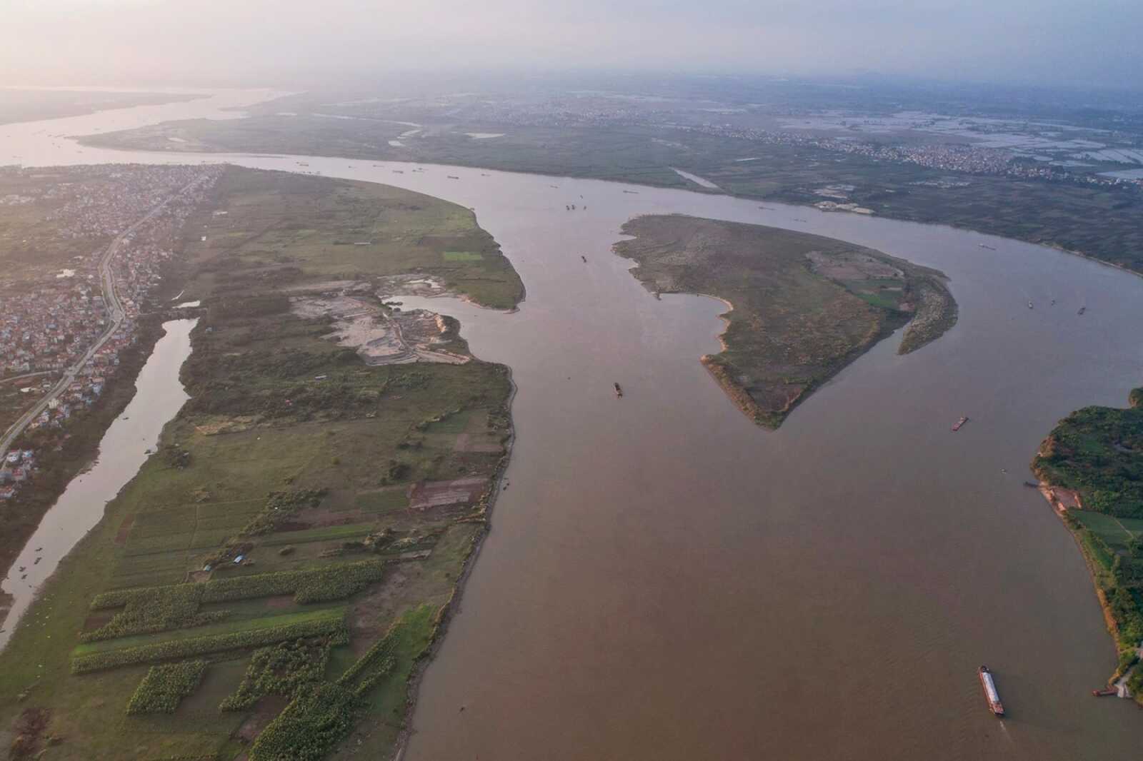 The Hong River (Red River) Wallpapers (19 images) - WallpaperCat