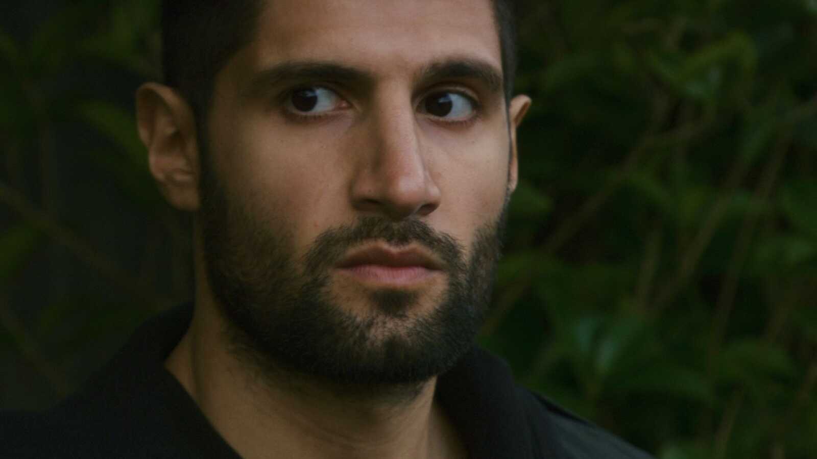 Kayvan Novak Wallpapers (29 images) - WallpaperCat