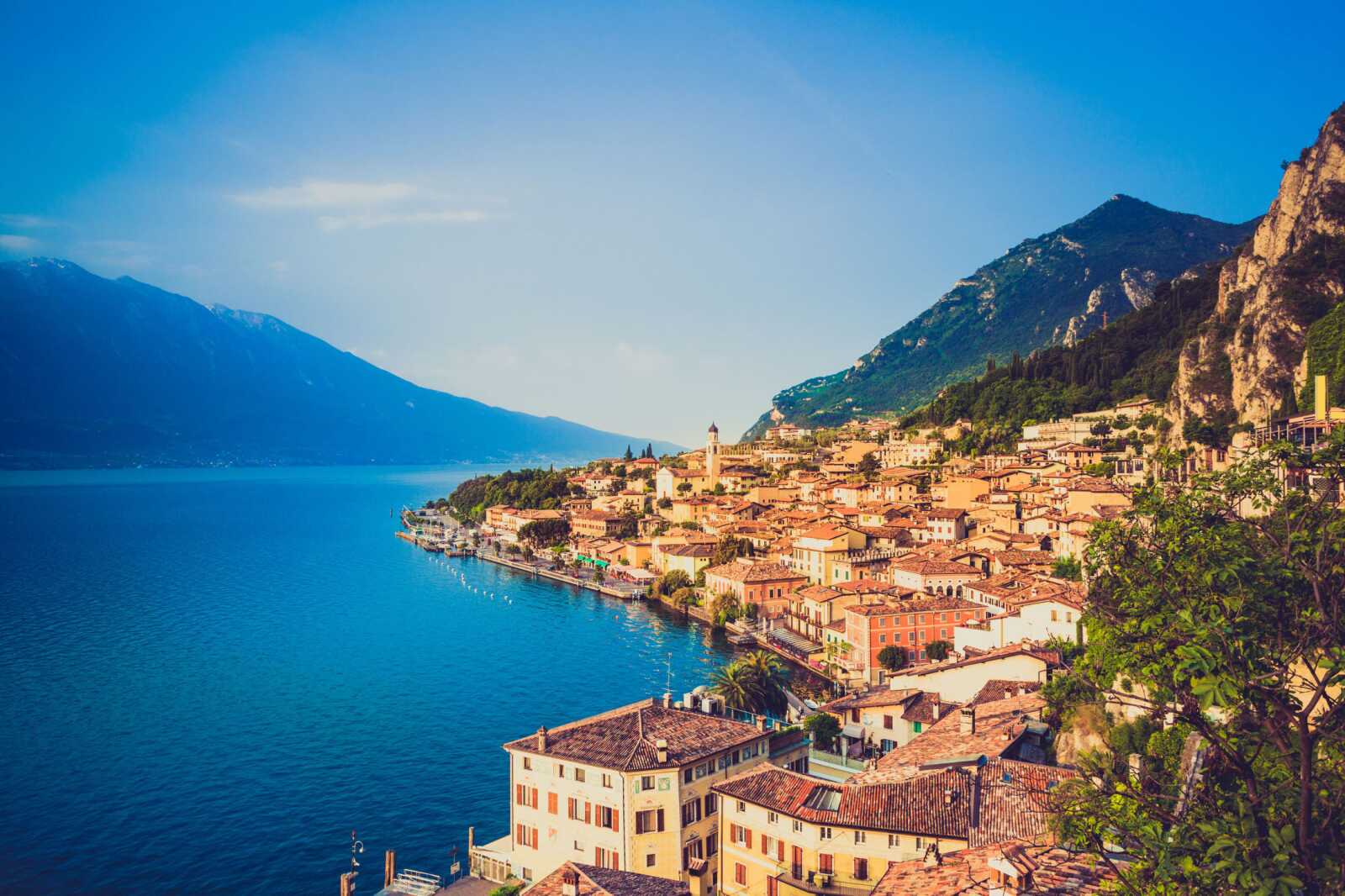 Lake Garda Wallpapers (41 images) - WallpaperCat