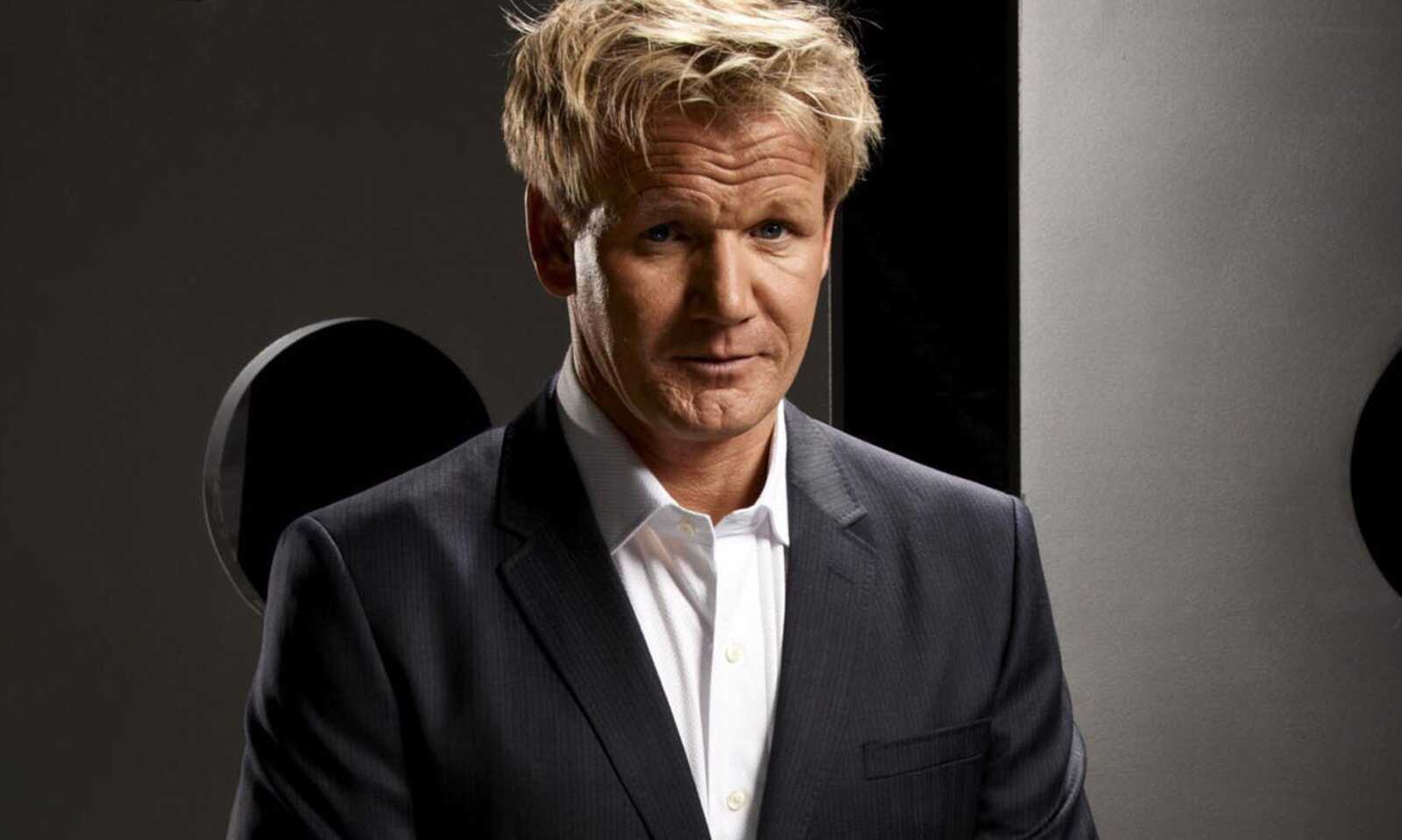 Gordon Ramsay Wallpapers (37 images) - WallpaperCat
