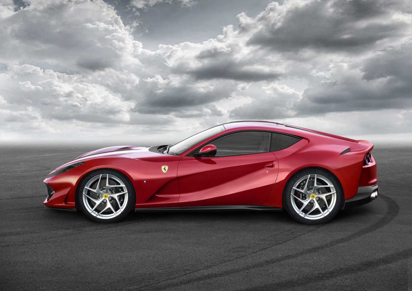 Ferrari 812 Superfast Wallpapers (74 images) - WallpaperCat
