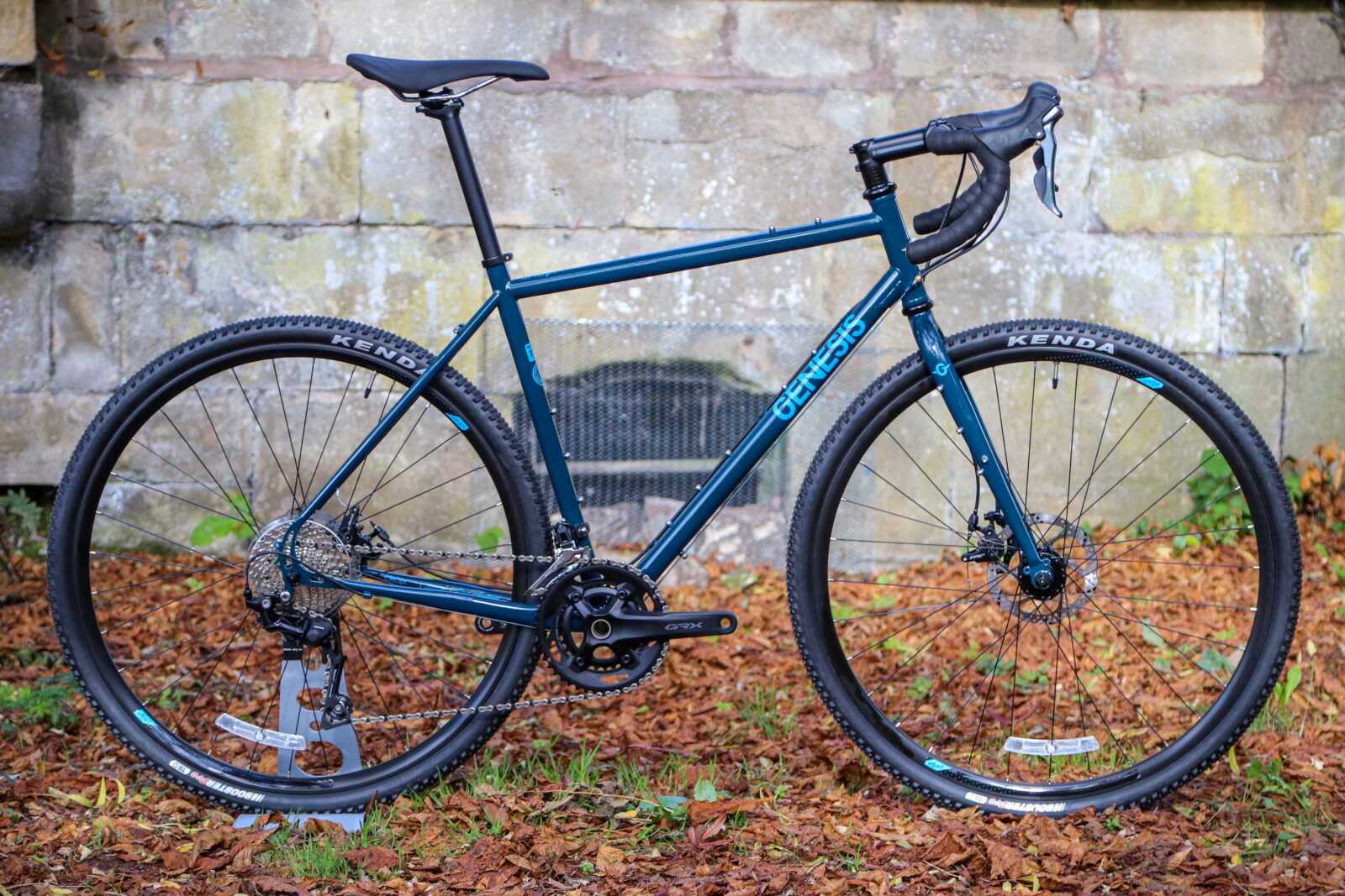 Genesis Bikes Wallpapers (13 images) - WallpaperCat