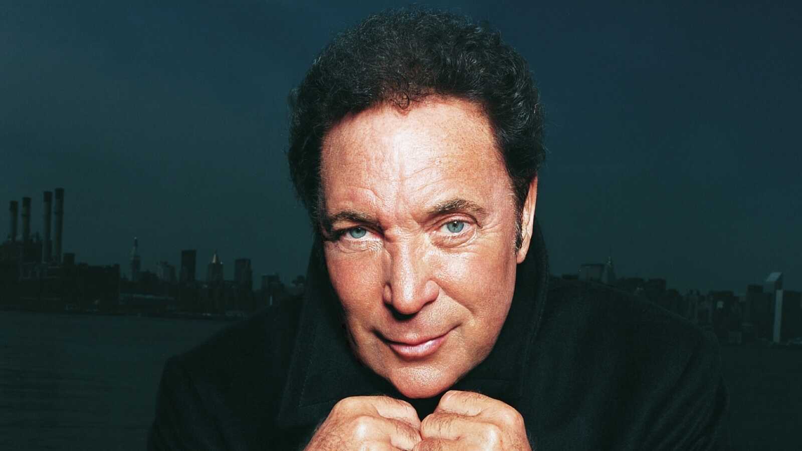 Tom Jones Wallpapers (21 images) - WallpaperCat