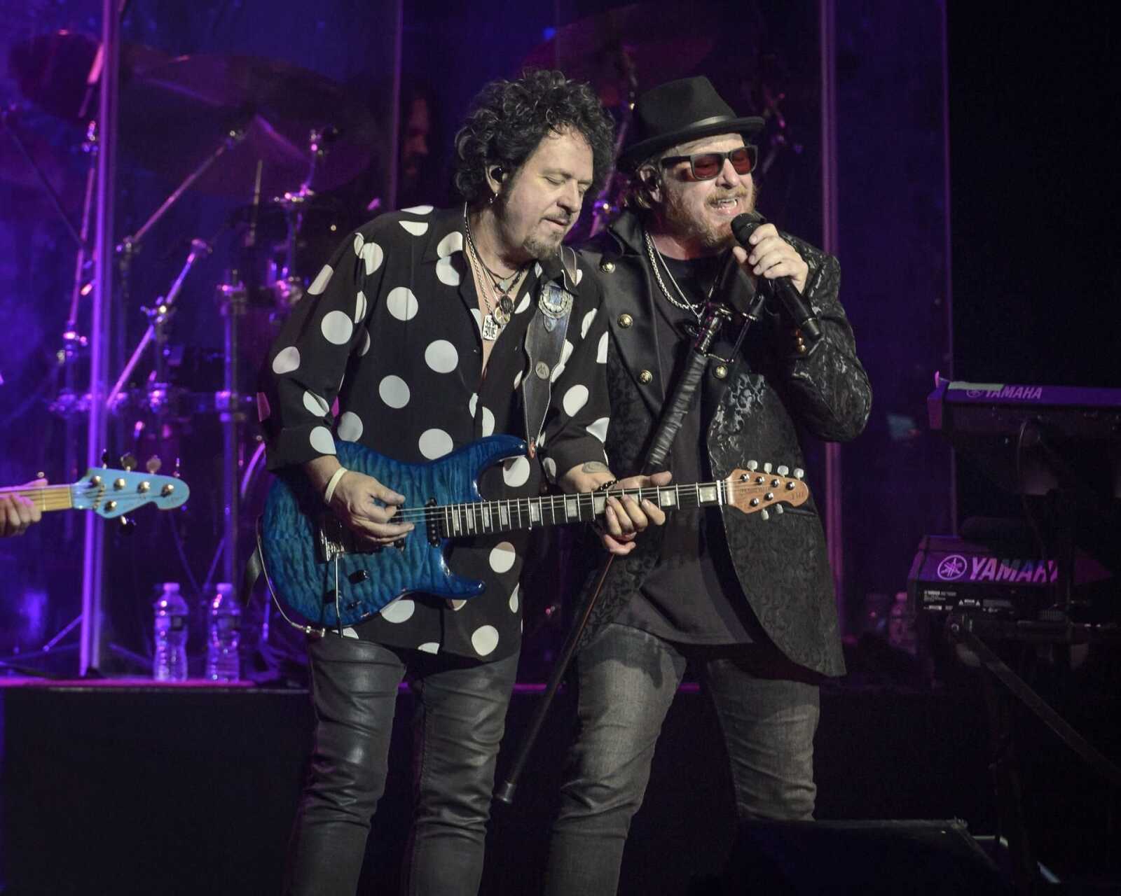Toto (Band) Wallpapers (27 images) - WallpaperCat