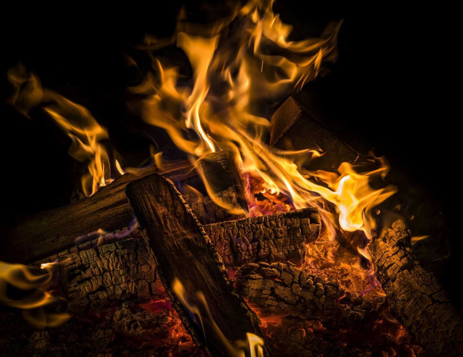 Fireplace Wallpapers (44 images) - WallpaperCat