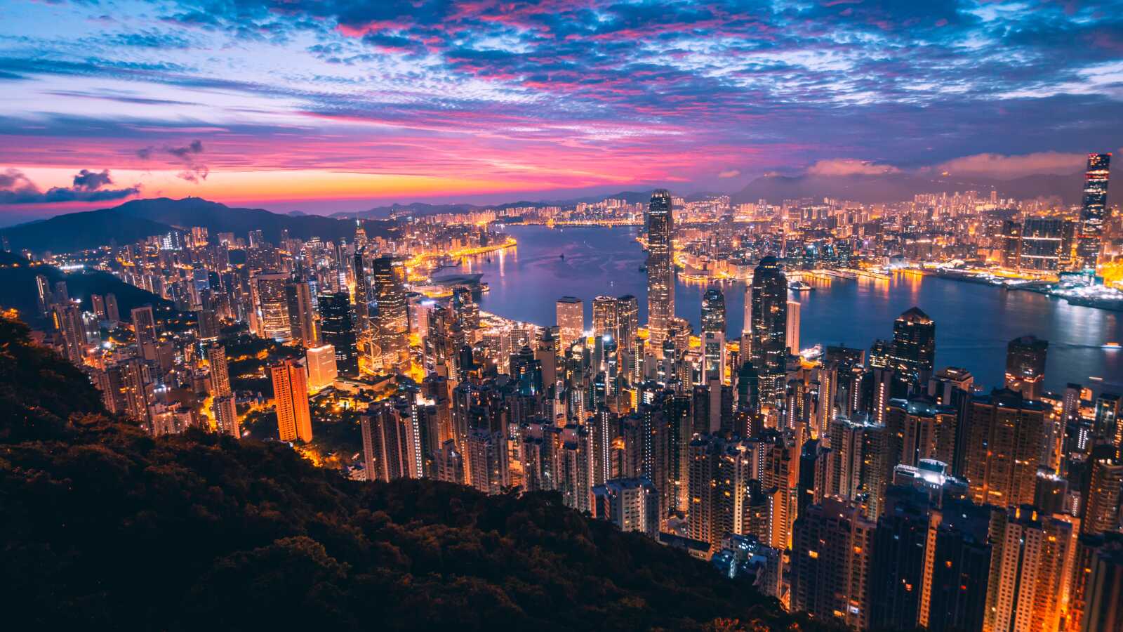 City Skylines Wallpapers (37 images) - WallpaperCat