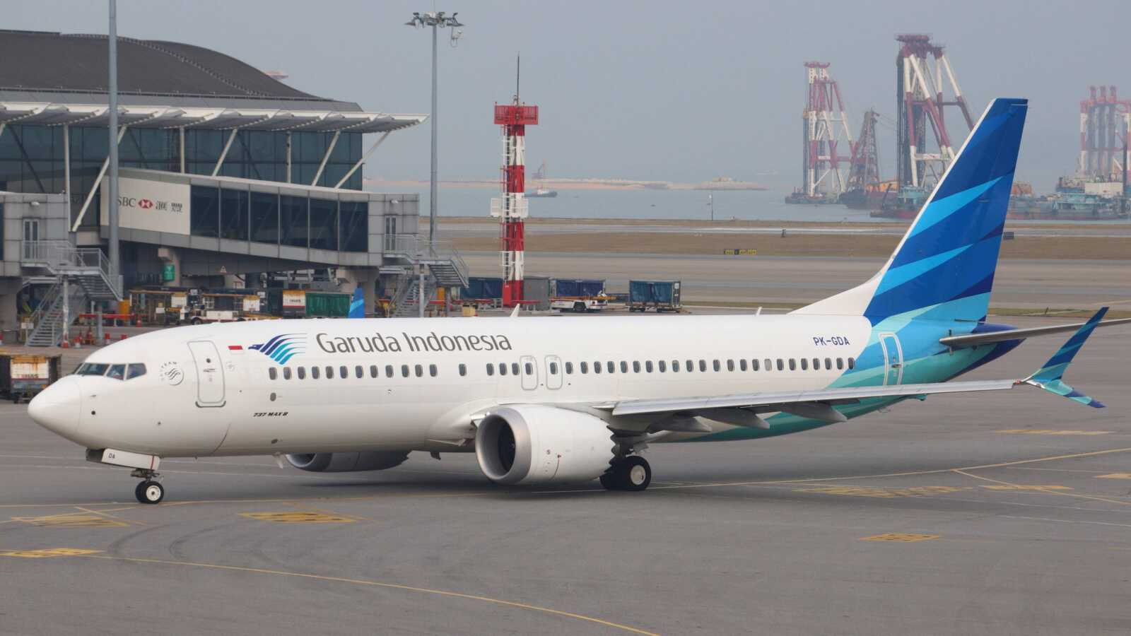 Garuda Indonesia Wallpapers (36 images) - WallpaperCat