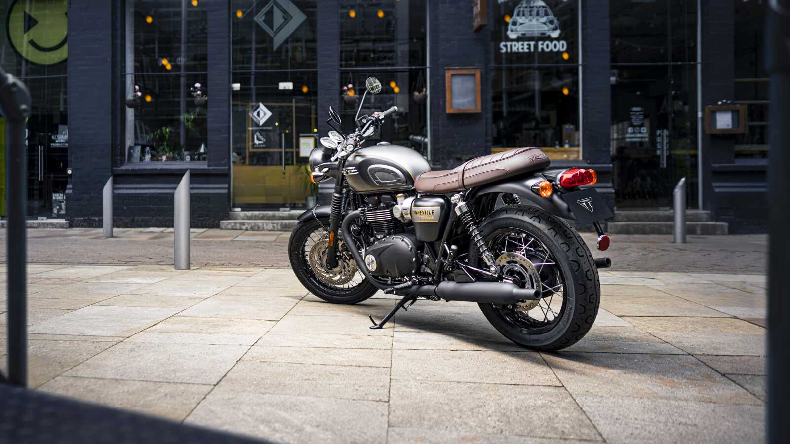 Triumph Bonneville T120 Wallpapers (37 images) - WallpaperCat
