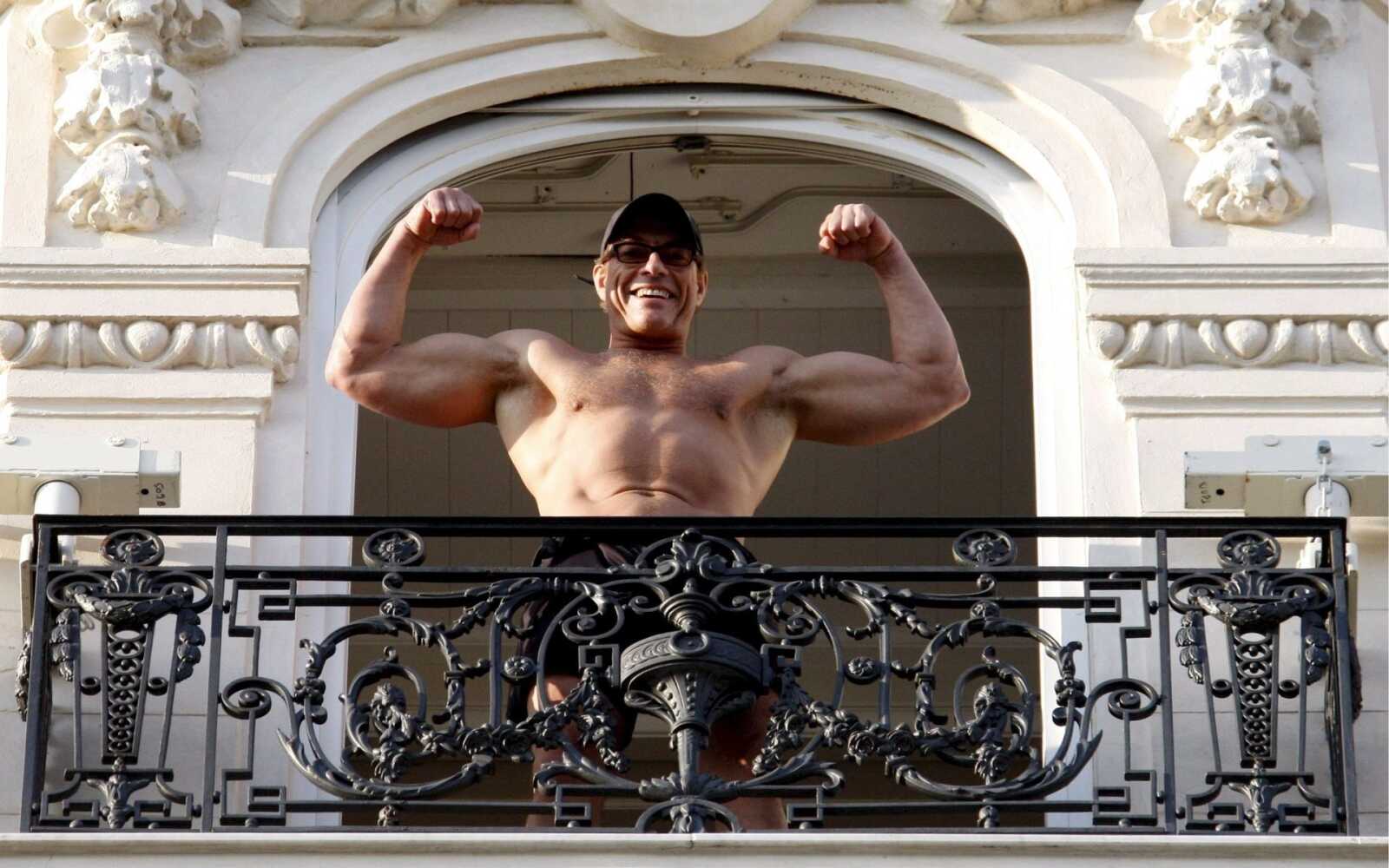 Jean-Claude Van Damme Wallpapers (25 images) - WallpaperCat