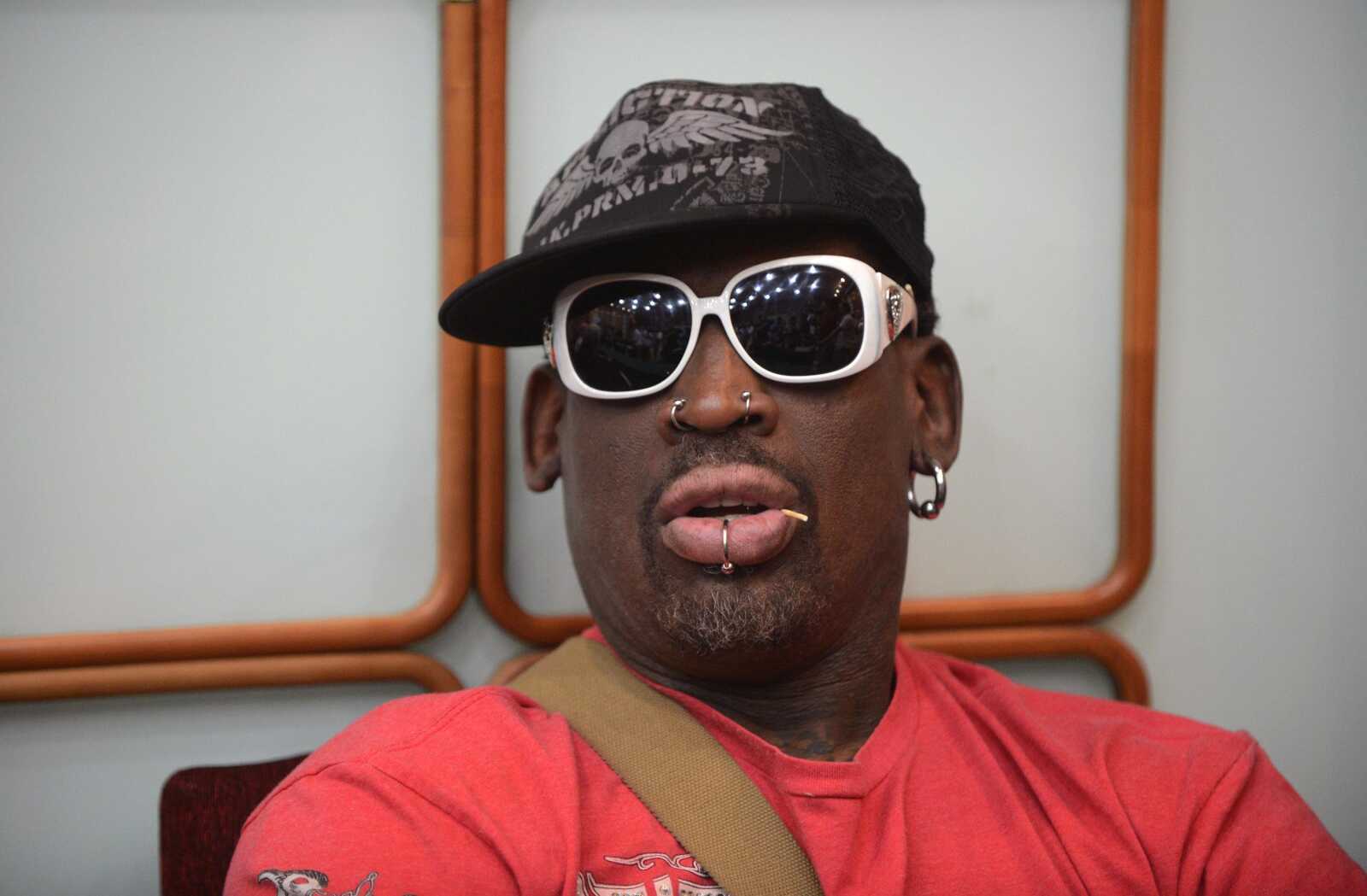 Dennis Rodman Wallpapers (27 images) - WallpaperCat