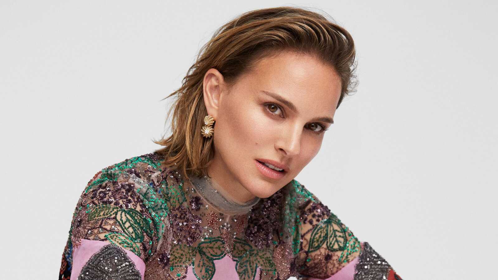 Natalie Portman Wallpapers (33 images) - WallpaperCat