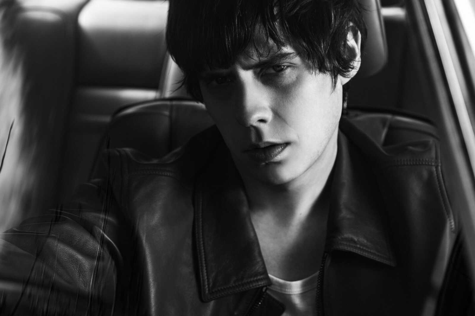 Jake Bugg Wallpapers (29 images) - WallpaperCat
