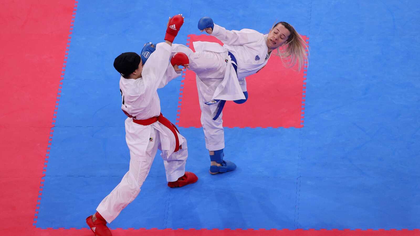 Karate Wallpapers (29 images) - WallpaperCat
