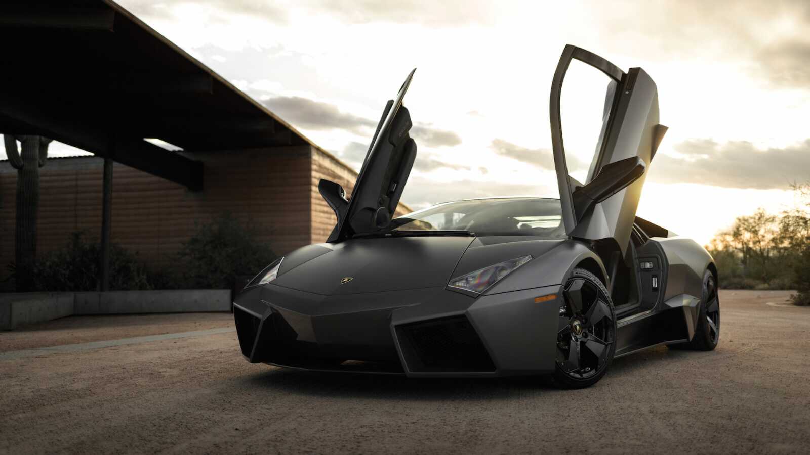 Lamborghini Reventon Wallpapers (53 images) - WallpaperCat