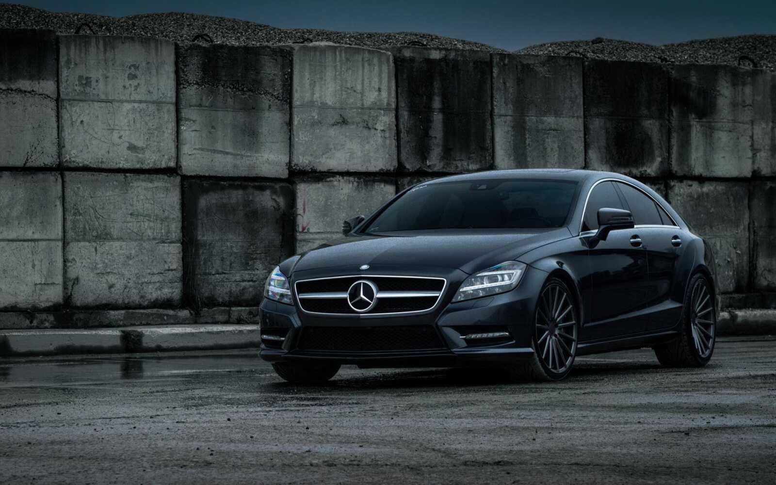 Mercedes-Benz CLS Wallpapers (66 images) - WallpaperCat