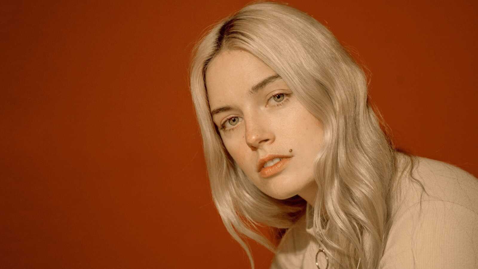 Ashe (Singer) Wallpapers (21 images) - WallpaperCat