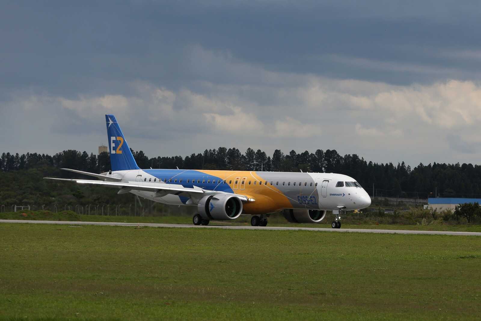 Embraer Wallpapers (53 images) - WallpaperCat
